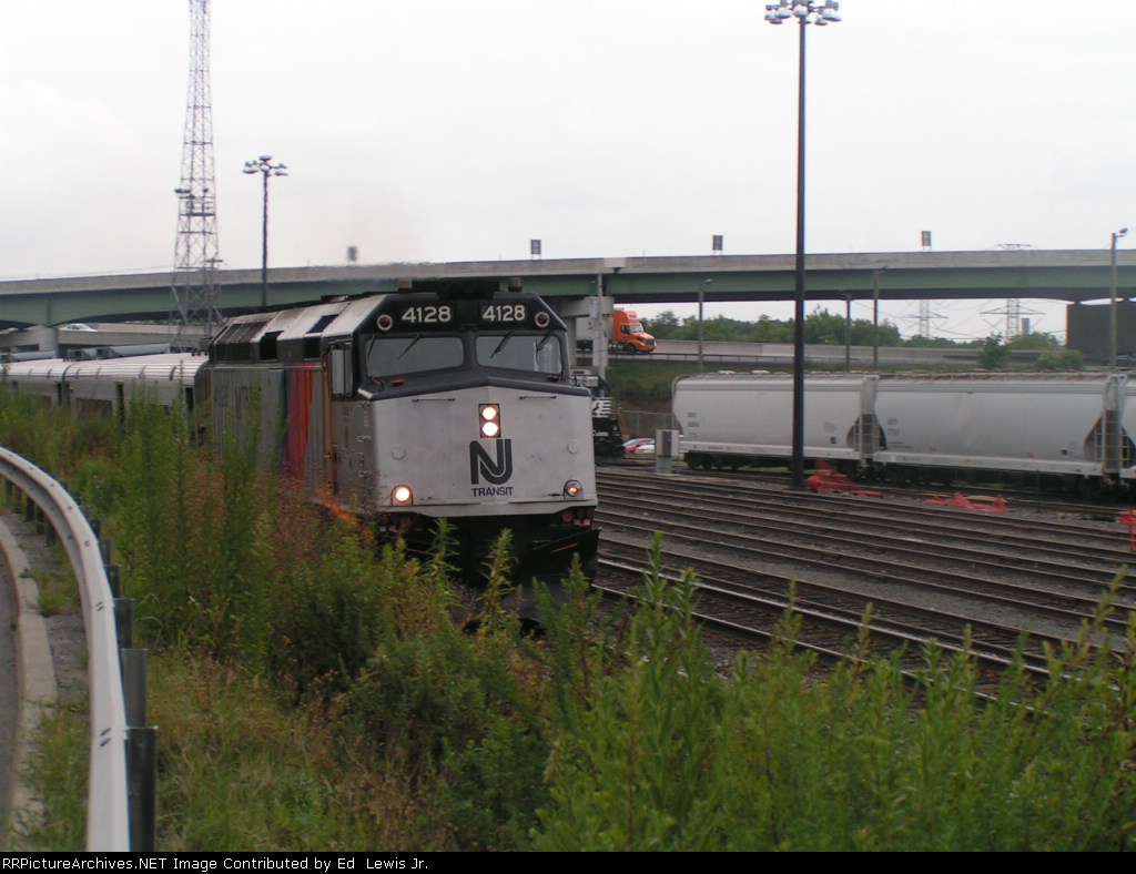 NJT 4128